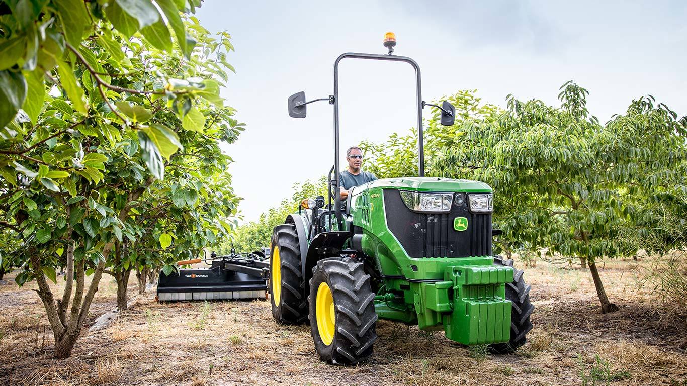 5090GL | 5G serijos traktoriai didelės vertės augalams | John Deere LT